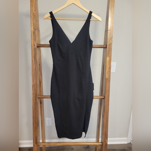 Lulus | Dresses | Lulus Iconic Moment Black Bodycon Midi Dress | Poshmark
